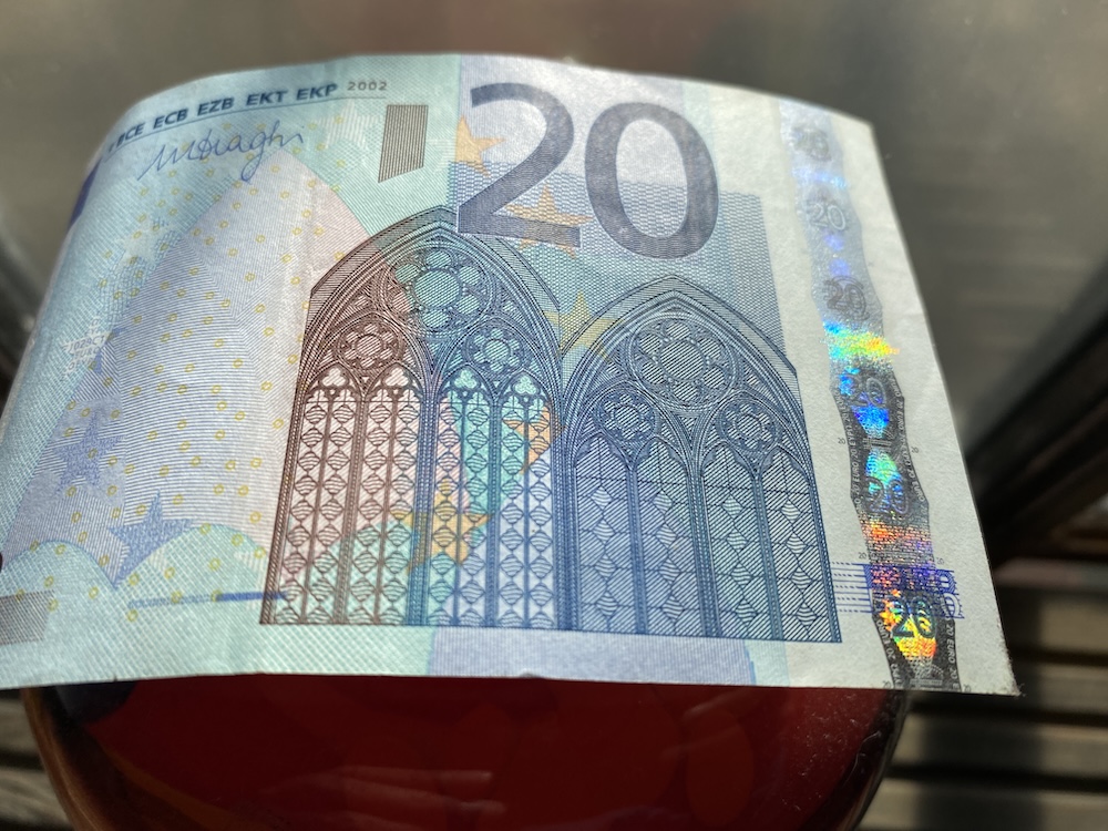 Care este durata unui transfer euro in Anglia? - IntreabaBanca.ro